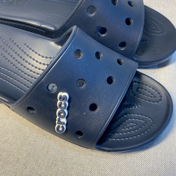 CROCS | Shoes | Iconic Crocs Comfort Shoes For Men Size 1m | Poshmark